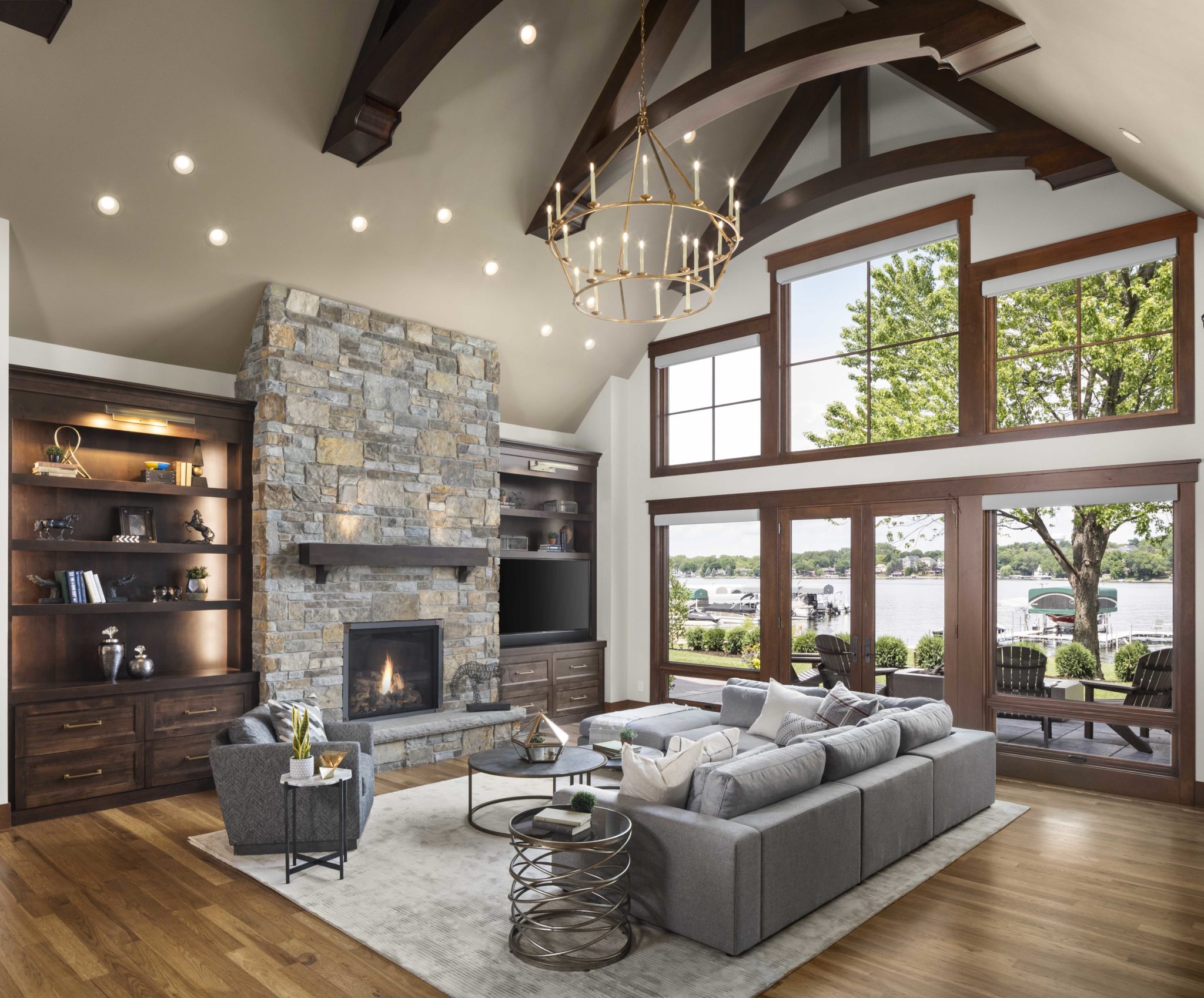 Glendale Avenue - Ruby+Suede