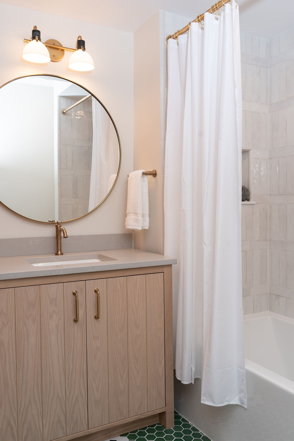 Shoreline Boulevard - Ruby+Suede